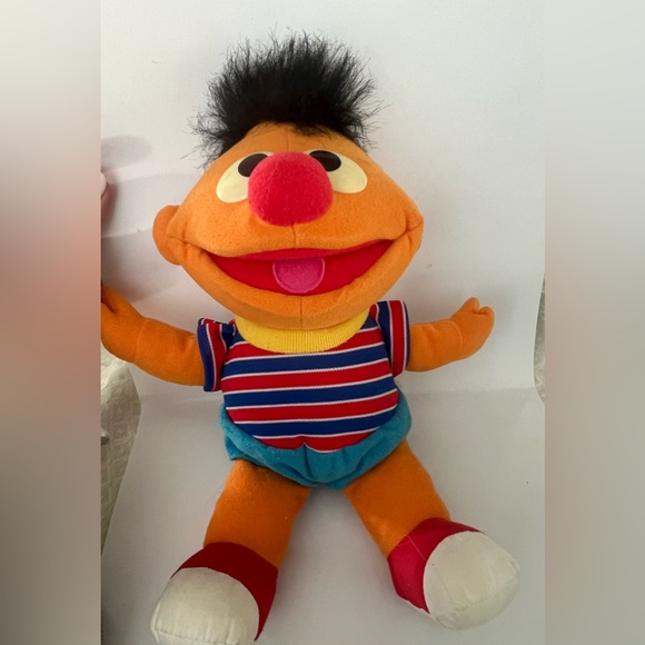 Sesame Street | Toys | 996 Tyco Tickle Me Ernie Vintage Plush Doll ...
